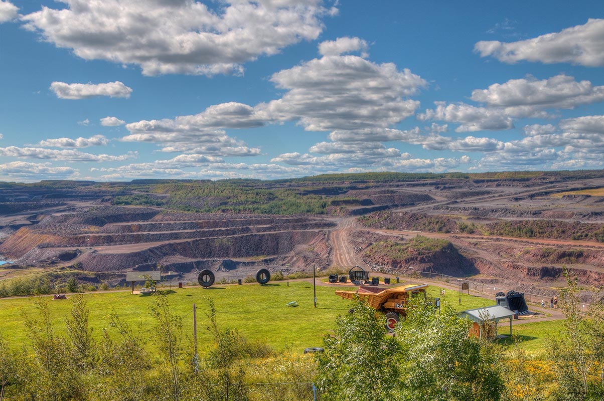 Hotel in Hibbing Minnesota | Red Rock Hotel & Suites